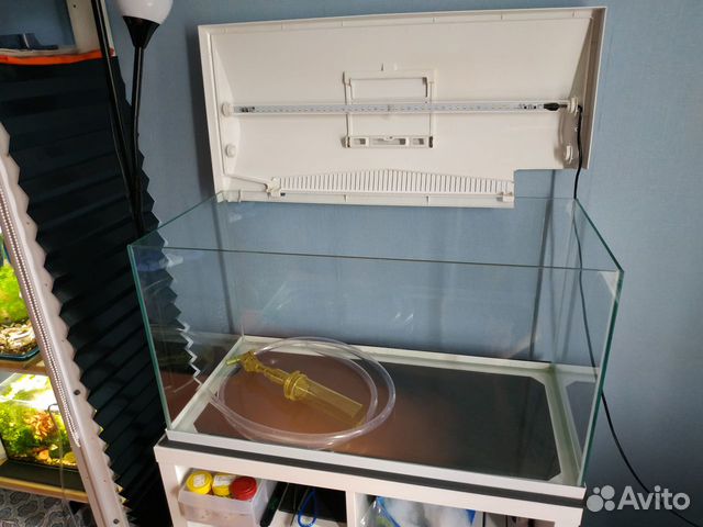 Аквариум aquael с лампой б/у,105л