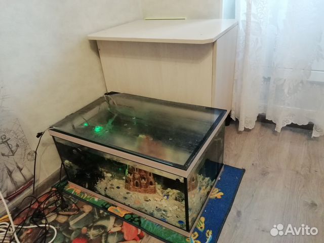 Комплект-акваpиум, pыбки, фильтры, тумба