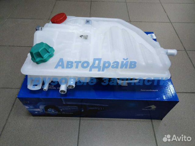Бачок расширительный для Мерседес Атего купить в Москве | Запчасти | Авито